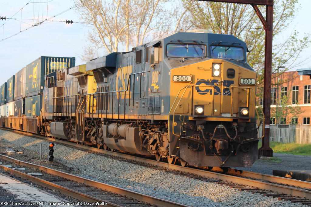 CSX 800